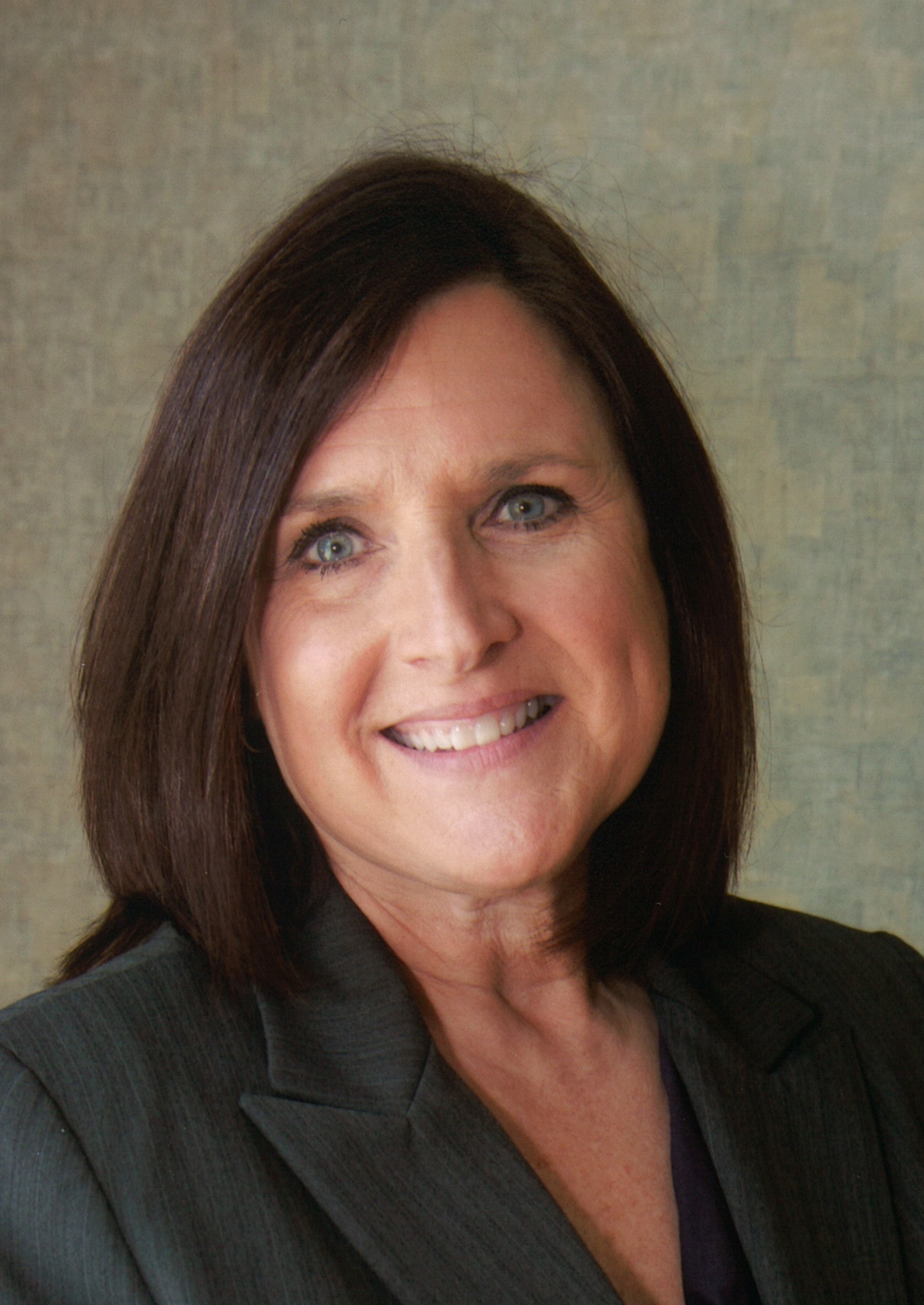 Claire Headshot - Louisiana JumpStart